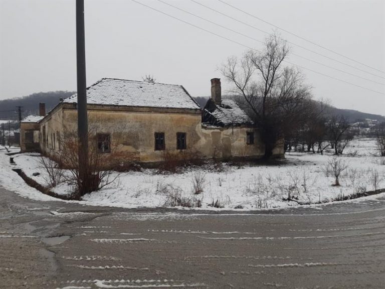 Hanul cu istorie de la Simeria Veche: supravieţuitor al bătăliilor ...