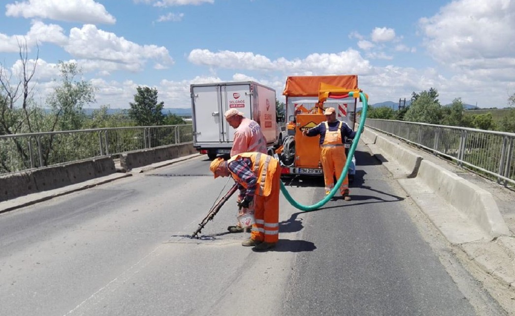 Atenție, șoferi! Se fac lucrări de întreținere pe DN7 - Stiri din ...